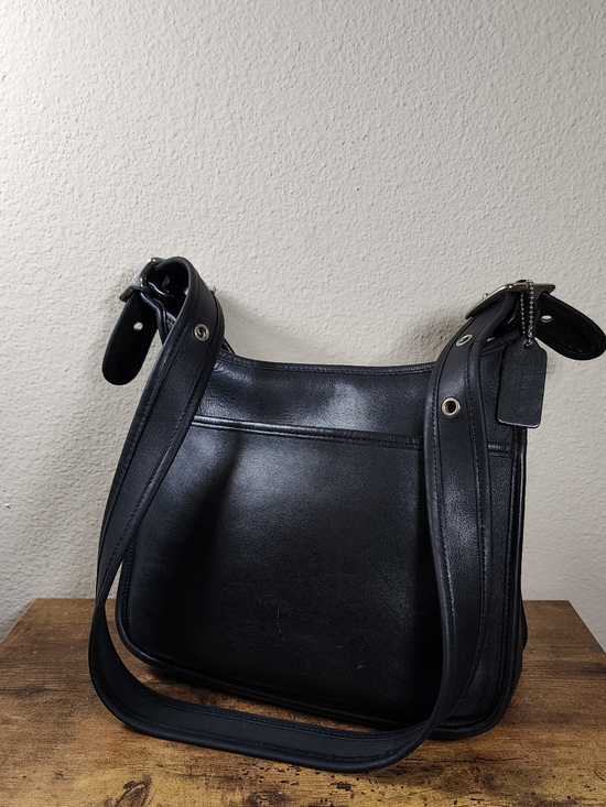 Coach | Bags | Vintage Coach Legacy Zip 9966 | Poshmark